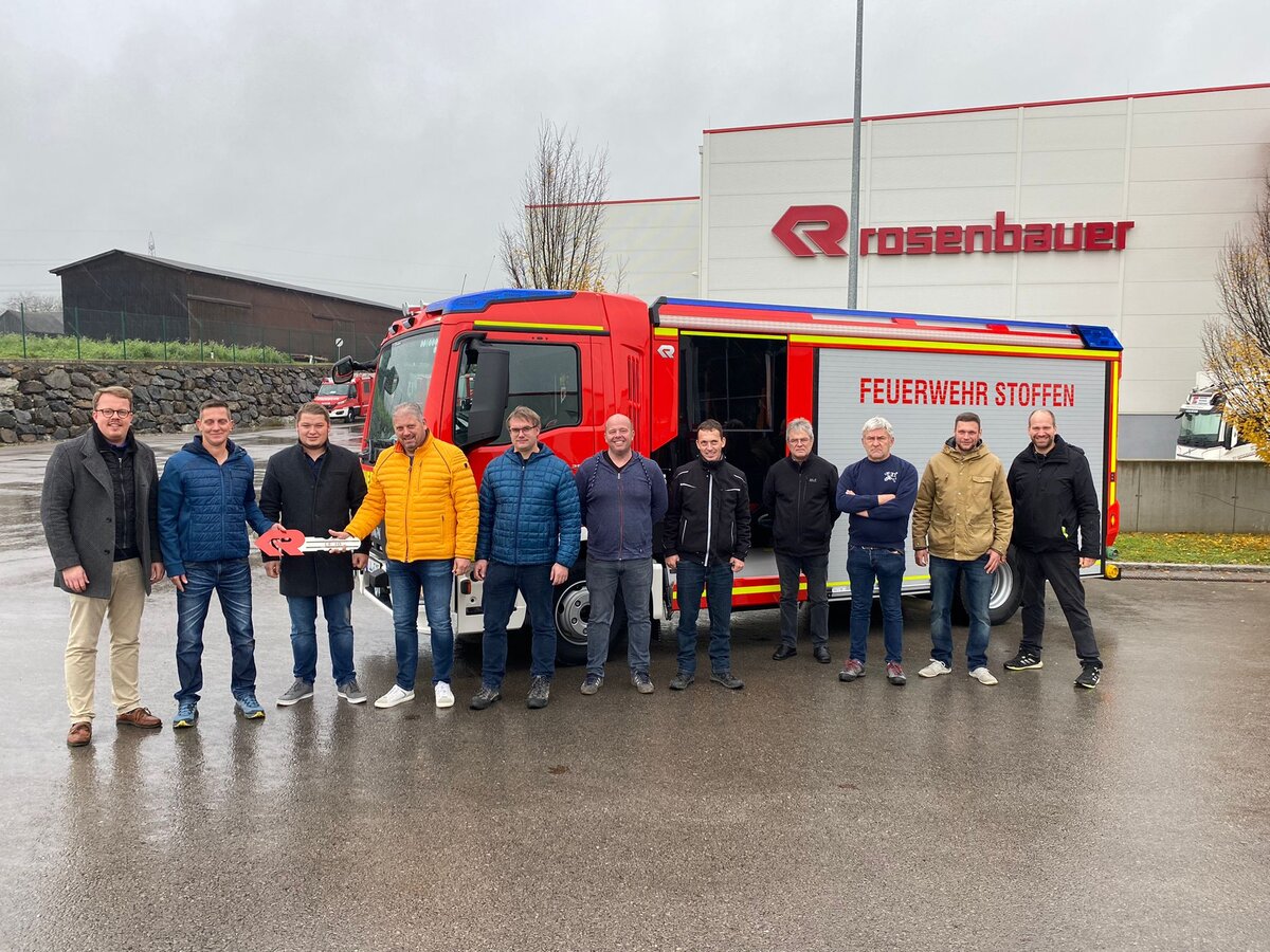 Neues Feuerwehrfahrzeug LF 10 für Stoffen | VG Pürgen